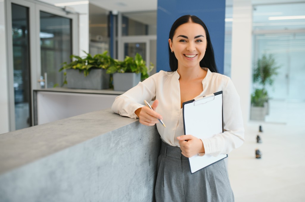 Hotel Revenue Forecasting: What It Is and How to Do It Hotel Revenue Forecasting: What It Is and How to Do It